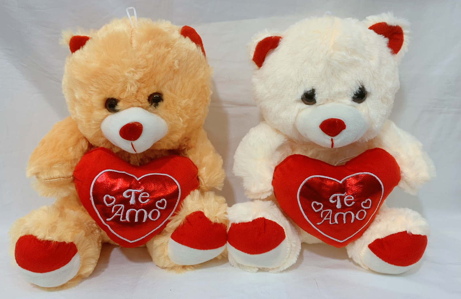 Oso con corazón rojo te amo 2 colores 30cm – Paraiso Peluches